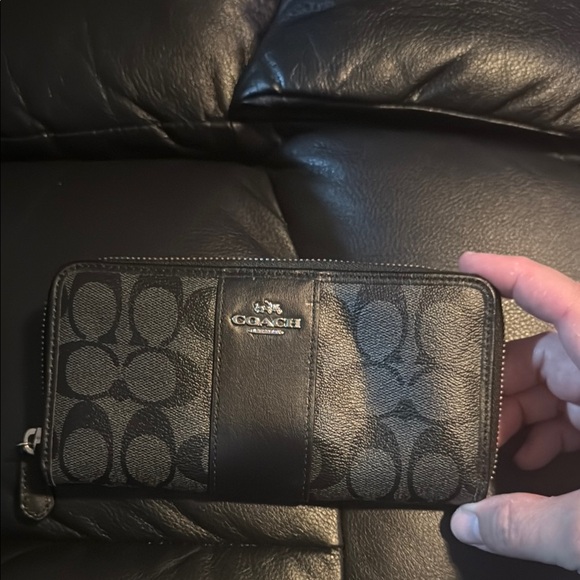 Coach | Bags | Coach Black And Gray Signature Wallet | Poshmark
